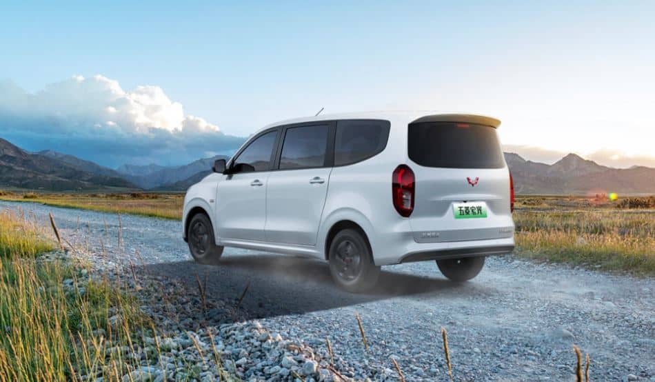 SGMW's Wuling Hongguang EREV with 1,000 km range opened pre-sale at 9,500 USD