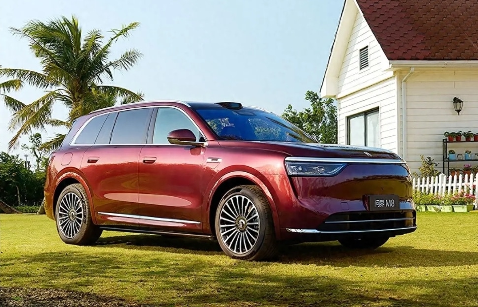 Aito M8 EREV with 1,526 km range received more than 70,000 orders two weeks after pre-sale opened