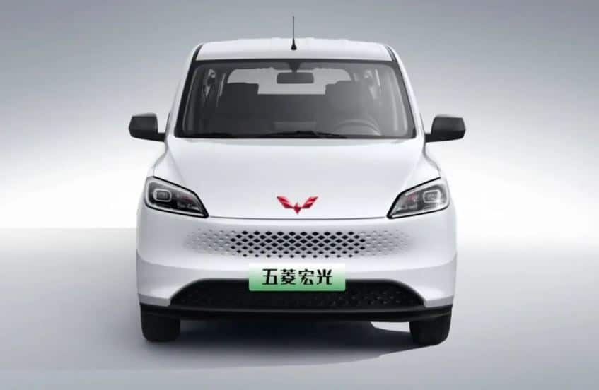 SGMW's Wuling Hongguang EREV with 1,000 km range opened pre-sale at 9,500 USD