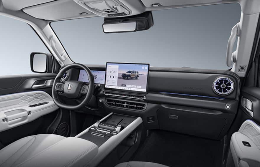 2025 Tank 300 in gasoline, diesel, and PHEV variants opened for ...