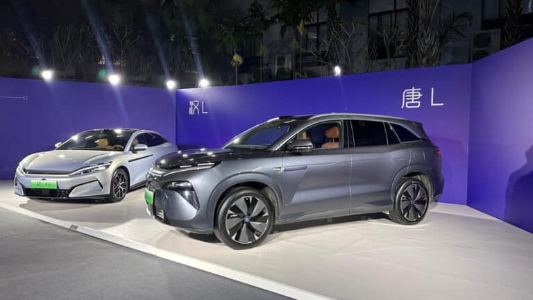 BYD released 10C megawatt charging stations in China