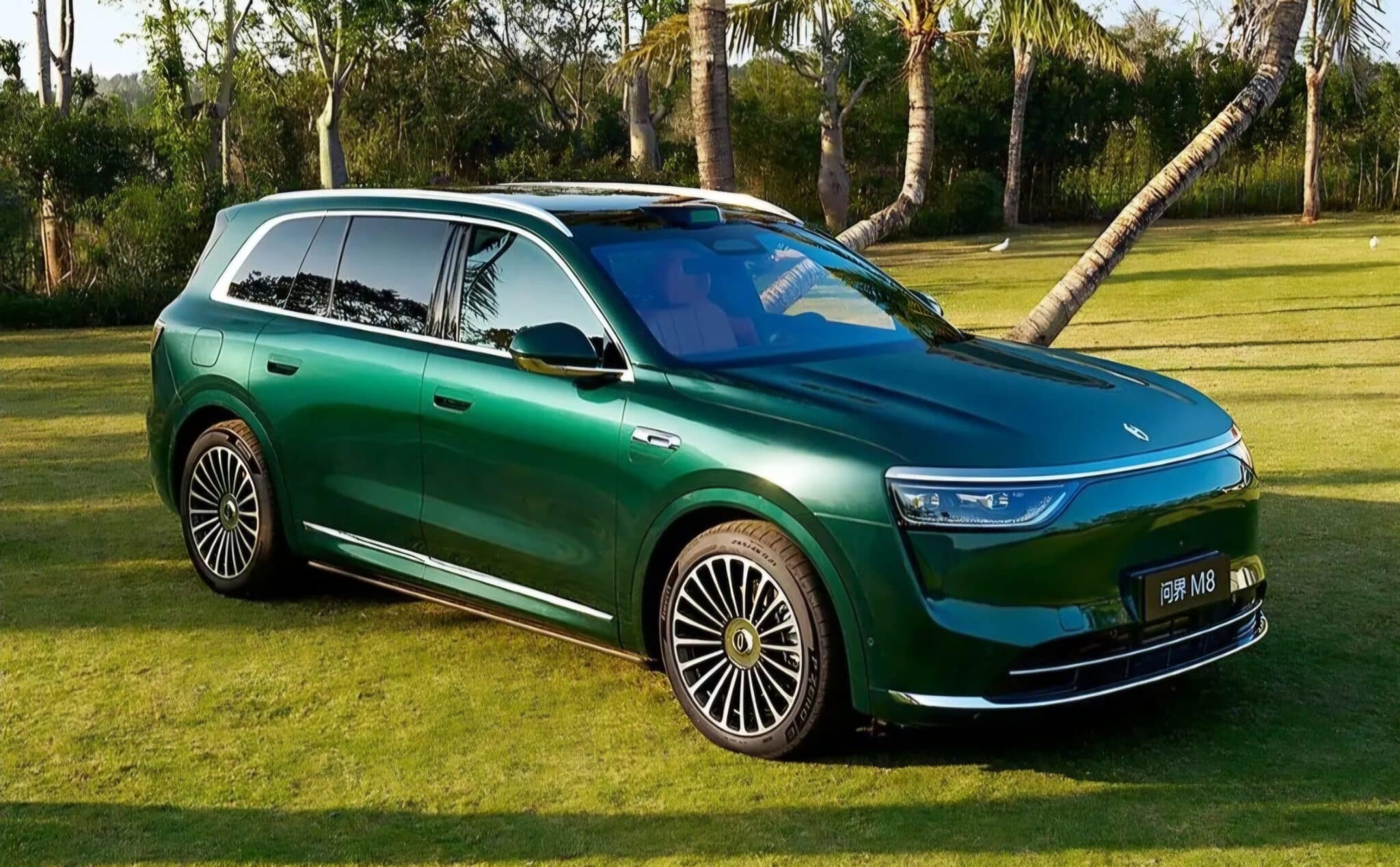 Aito M8 EREV with 1,526 km range received more than 70,000 orders two weeks after pre-sale opened