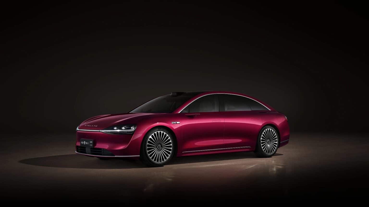 Huawei & BAIC tease Stelato S9 EREV, confirms pre-sales in China to start soon