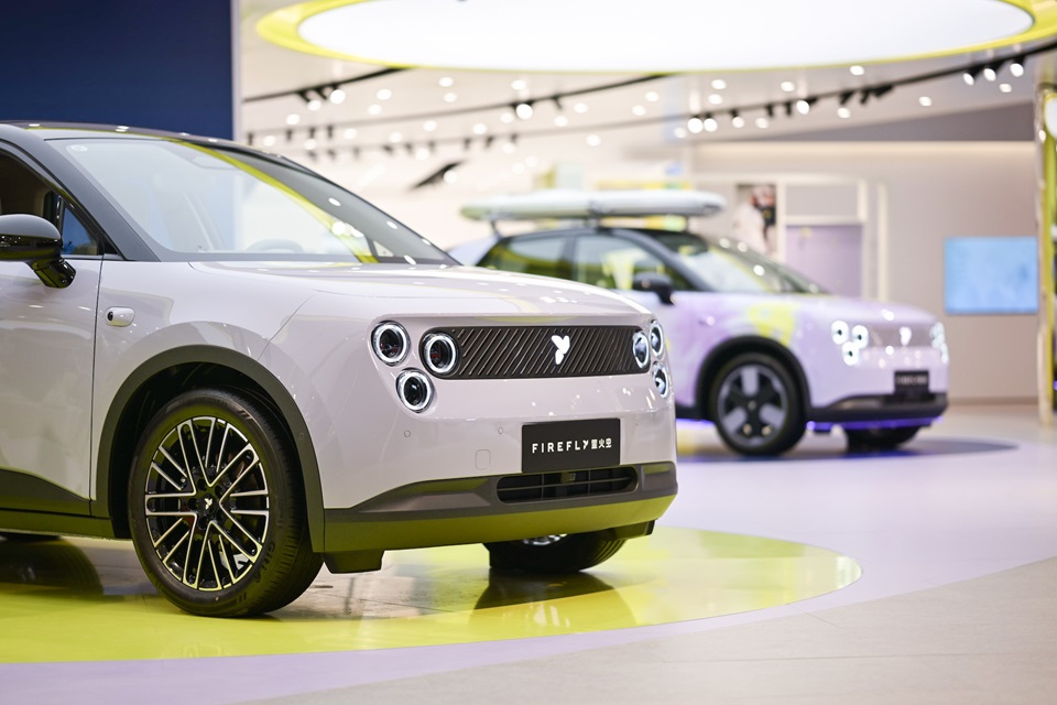 Nio's Firefly to expand to 16 countries in 2025, adopt third party ...