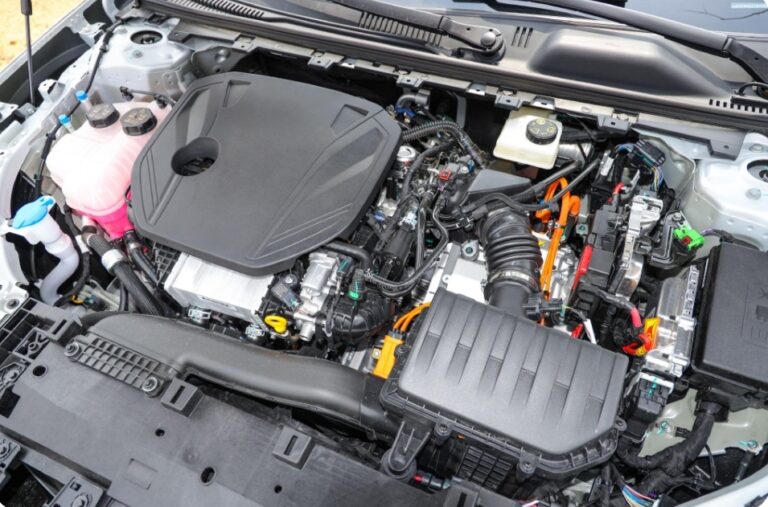 Geely Galaxy Starshine 8 PHEV sedan with G-Pilot opens pre-sale ...