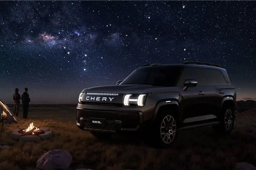 Chery Tiggo 9L SUV with three electric motors debut at the Shanghai Auto Show