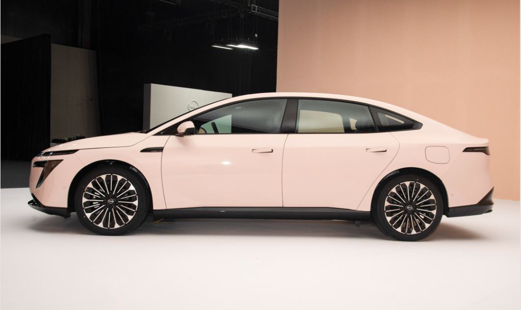 Dongfeng-Nissan N7 all-electric sedan pre-order opens, exclusively for China