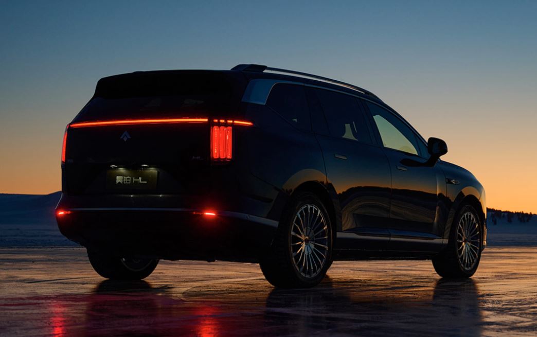 GAC Hyptec HL EREV with CATL Freevoy battery, 1,200 km range, and ...