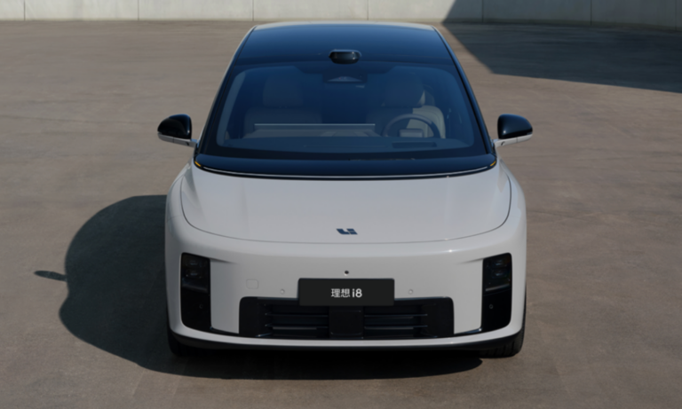 Li Auto i8 all-electric SUV revealed in China with 536 hp and 5C charging, priced around 54,400 USD