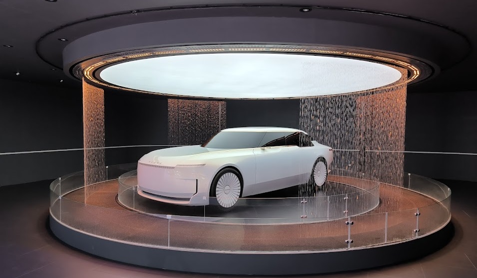 SAIC's Roewe introduces 'Pearl' concept car designed by former Rolls ...