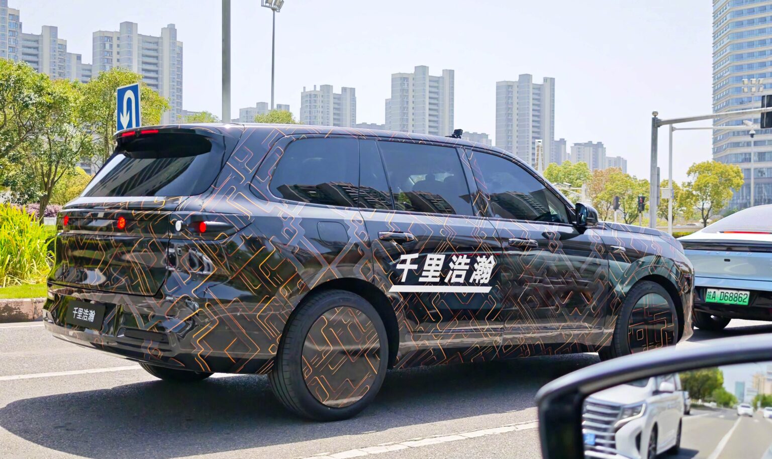 Geely Galaxy M9 PHEV 6-seat SUV broke covers in China