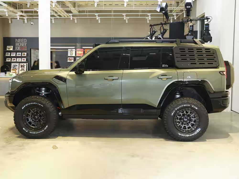 Dongfeng M-Hero’s 700 hp off-roader M817 unveiled