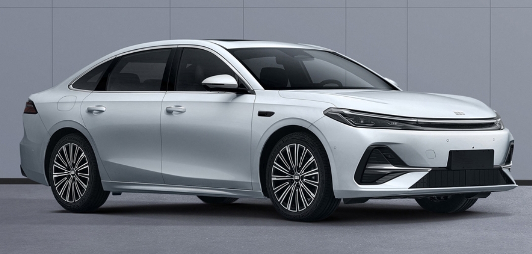 Geely Galaxy A7 PHEV with "2,100km+" range exposed by Chinese MIIT