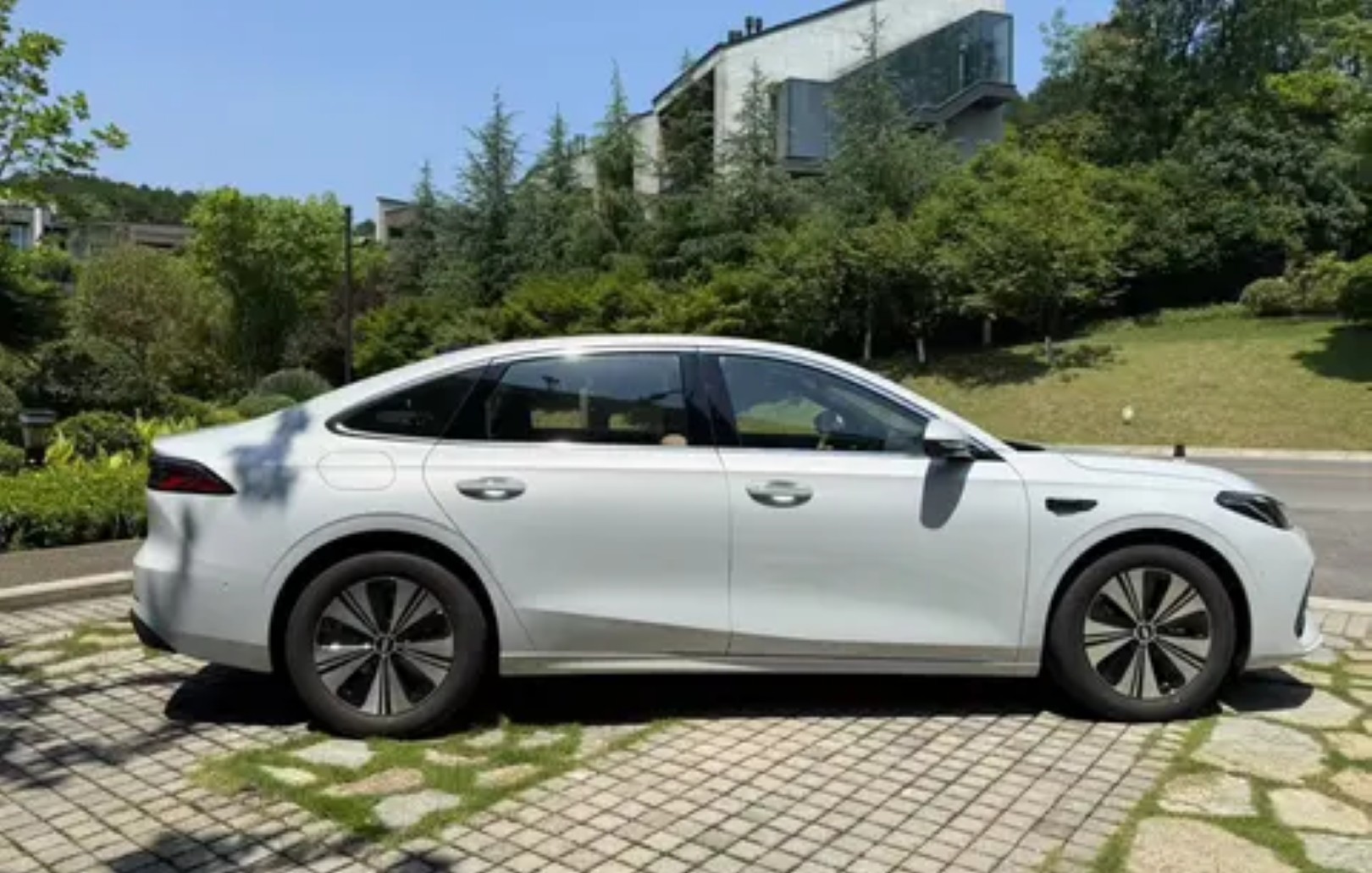Geely Galaxy A7 EM-i to debut June 19 with new Leishen EM-i Hybrid system and 2,100 km range