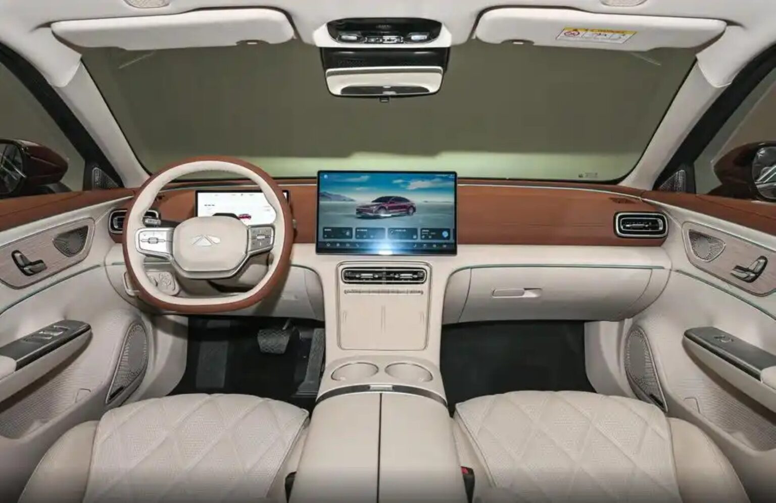 Chery Fulwin A9L prepares for global launch with 2,000 km range; China presales start June 25