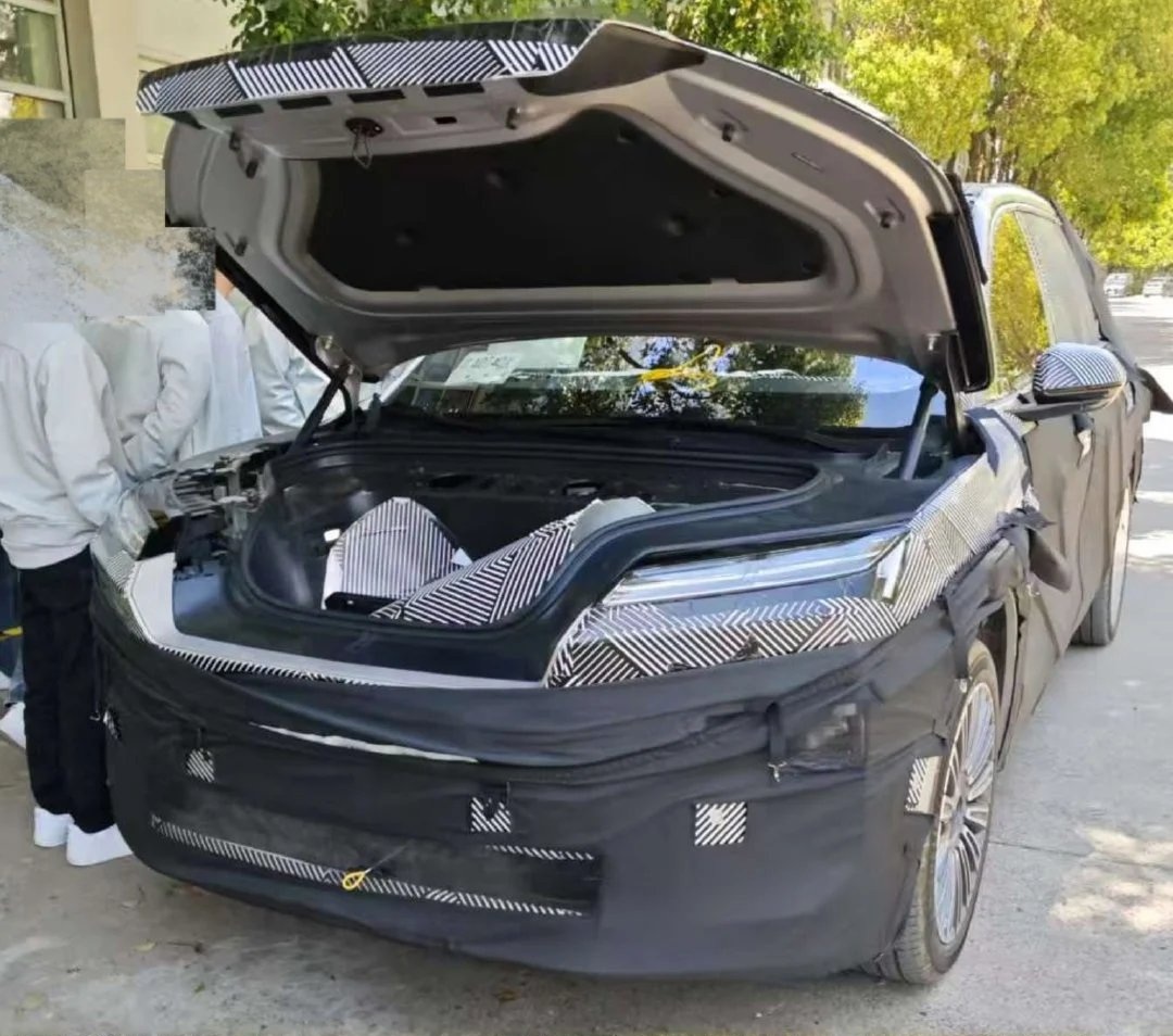 Third-gen Nio ES8 underpinned by NT3 platform revealed by regulator in China