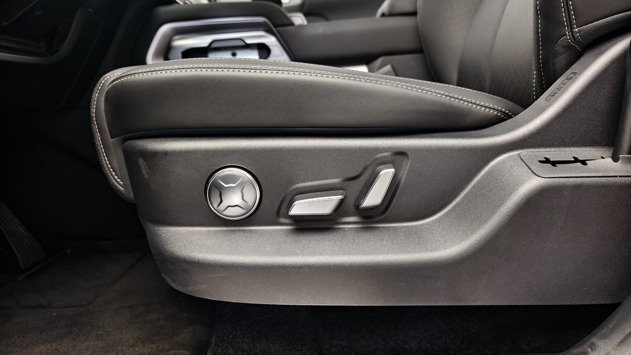 Sunday China Drive | BYD's Fang Cheng Bao Tai 3: performance backs up its hardcore looks