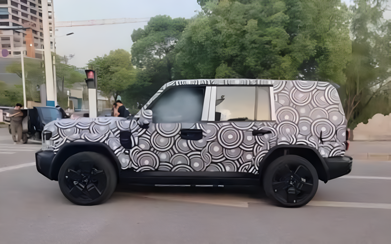 Chery's iCAR V27 SUV launching globally on August 1 as "iCAUR" with up to 449 hp
