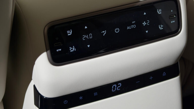 Li Auto i8 EV SUV launched in China - starting at 44,830 USD