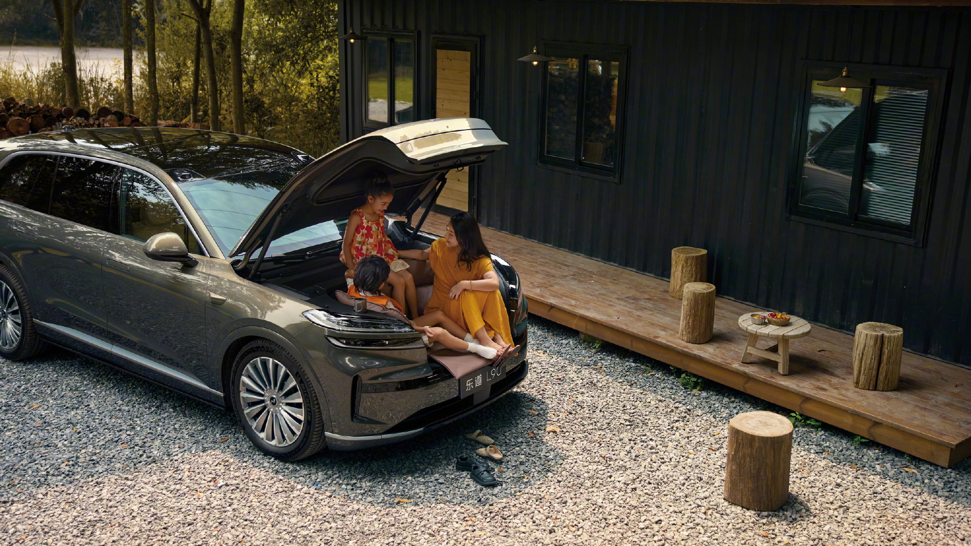 Onvo L90 large SUV started presales in China for 27,000 USD with BaaS