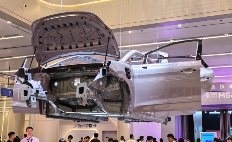 All-New MG4 debuts with semi-solid-state battery, pre-sales start at ...