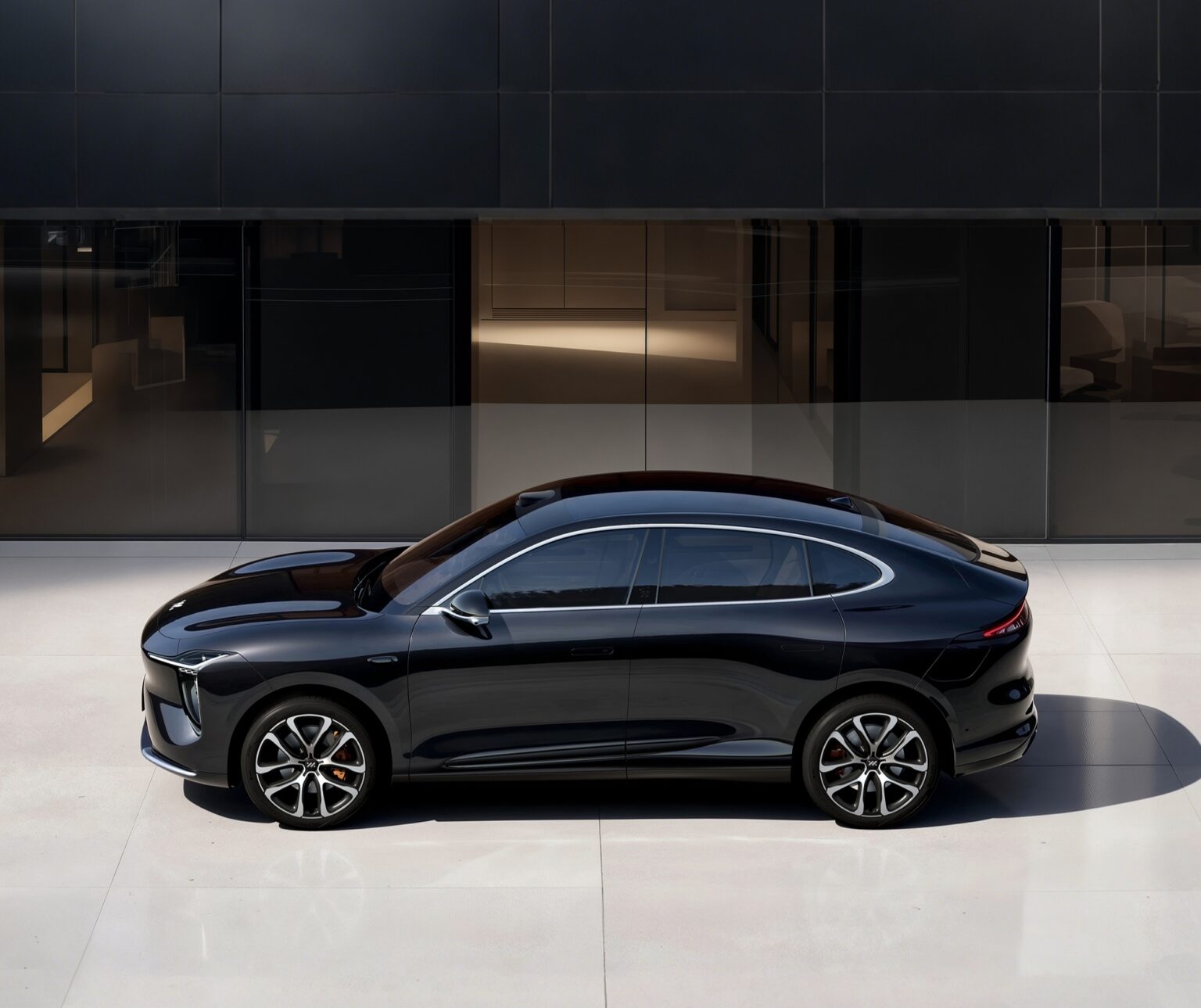 SAIC's new IM LS6 with CATL's Freevoy Super Max battery starts pre-sale