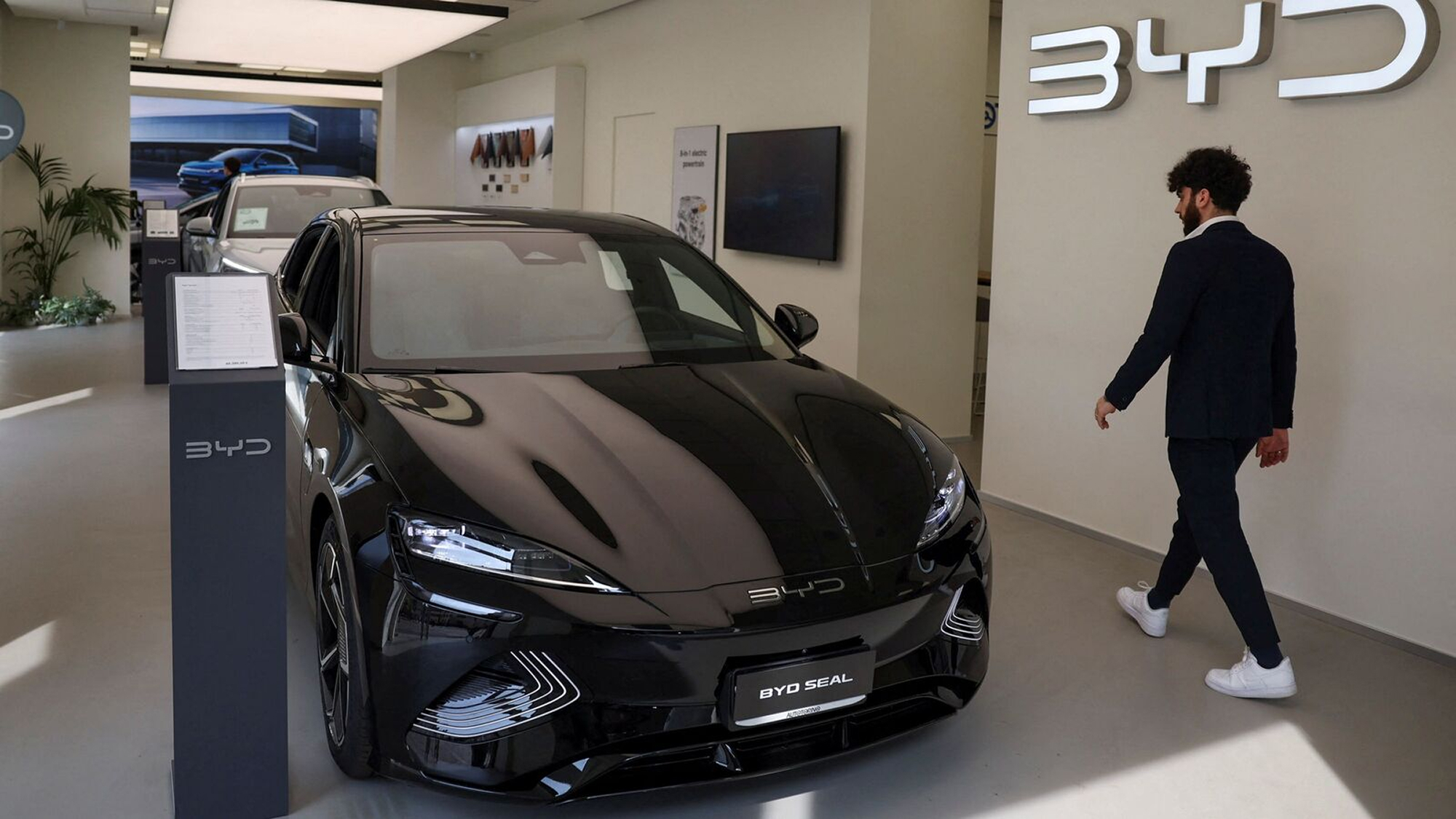 BYD dominated 7 overseas markets according to the company's GM