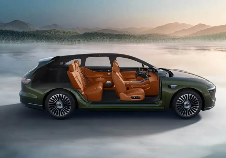 Huawei's 5.2-meter wagon Stelato S9T interior unveiled, pre-sales begin ...