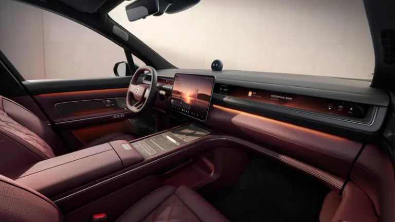 China's largest pure electric SUV is here: Nio unveils all-new ES8 interior