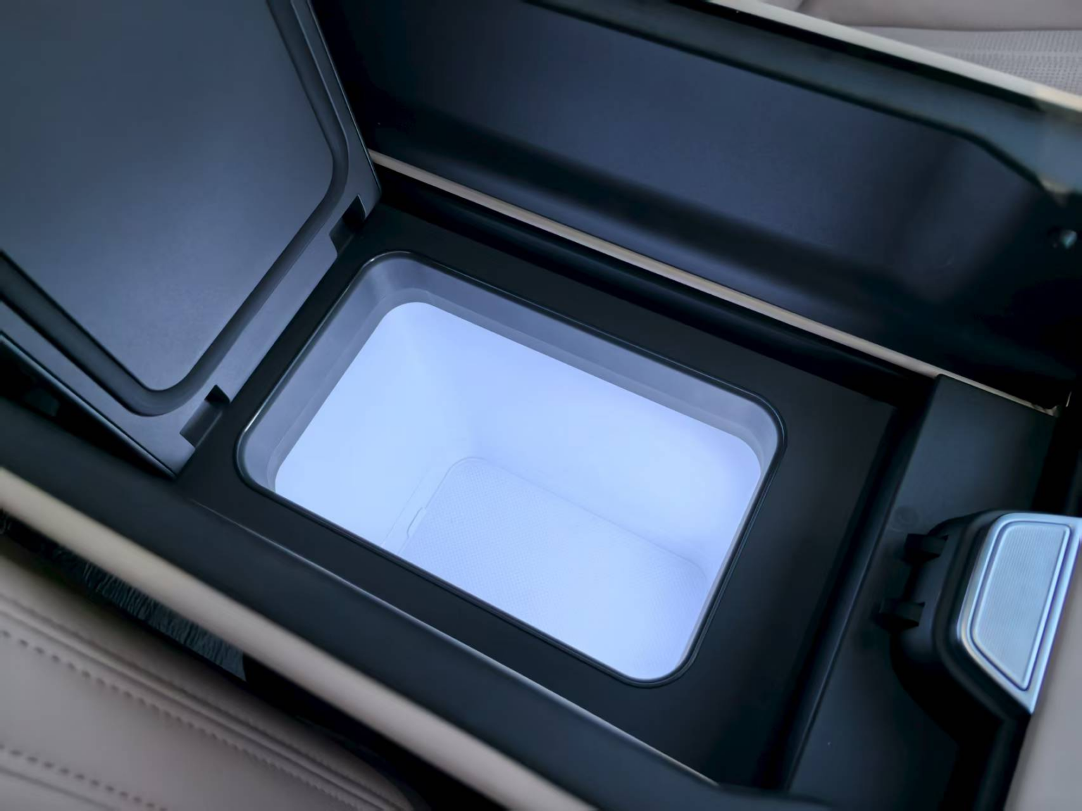 Chery's Jetour Shanhai L7 Plus PHEV with a 1700km combined range ...