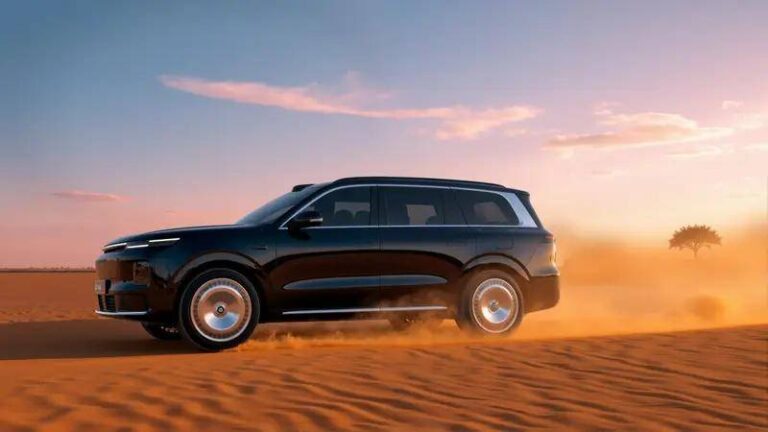 Leapmotor D16 with dual Qualcomm Snapdragon 8797 chips will costs ...