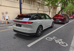 Li Auto's most affordable BEV SUV, the i6, spotted ahead of September ...