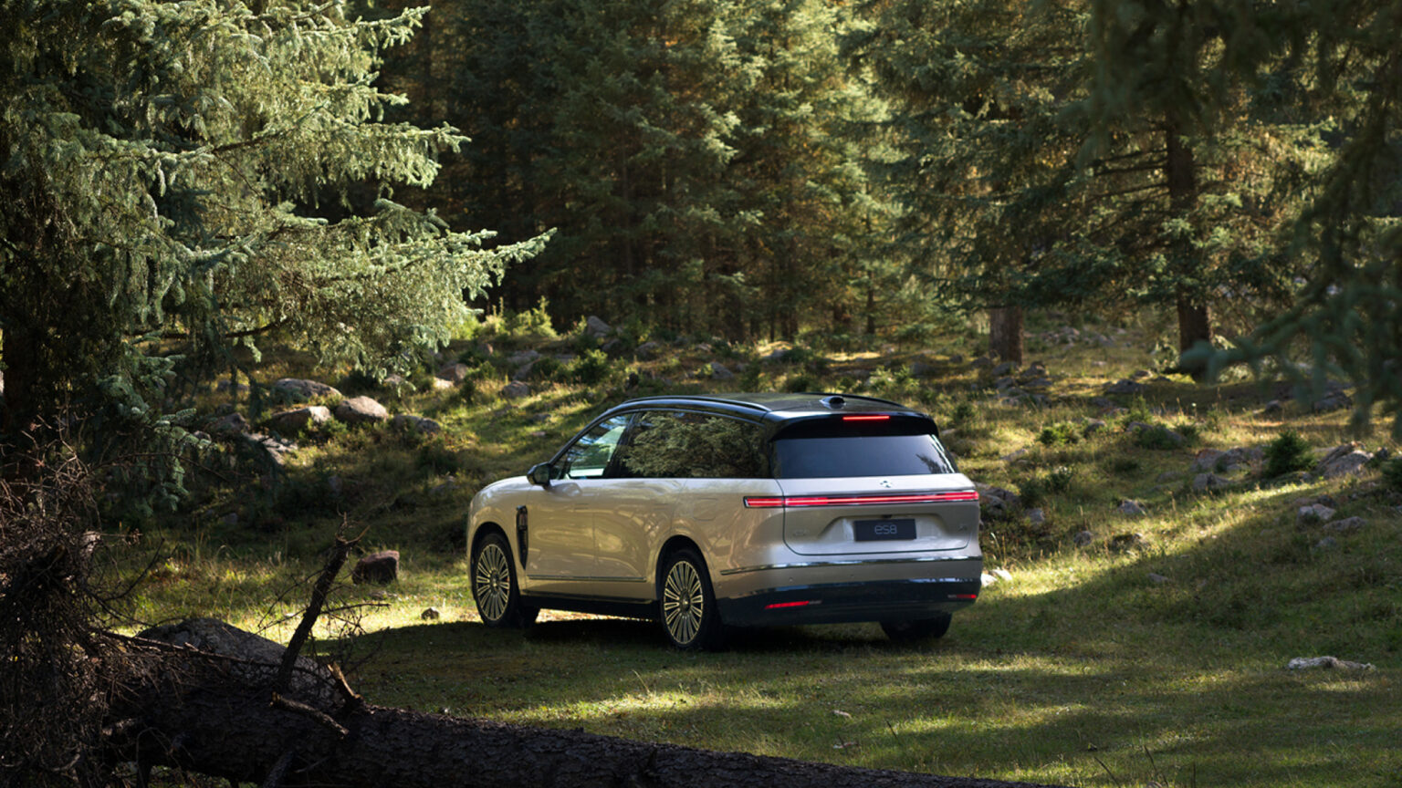 Nio Day 2025 live updates: new ES8, ET9 Horizon Edition