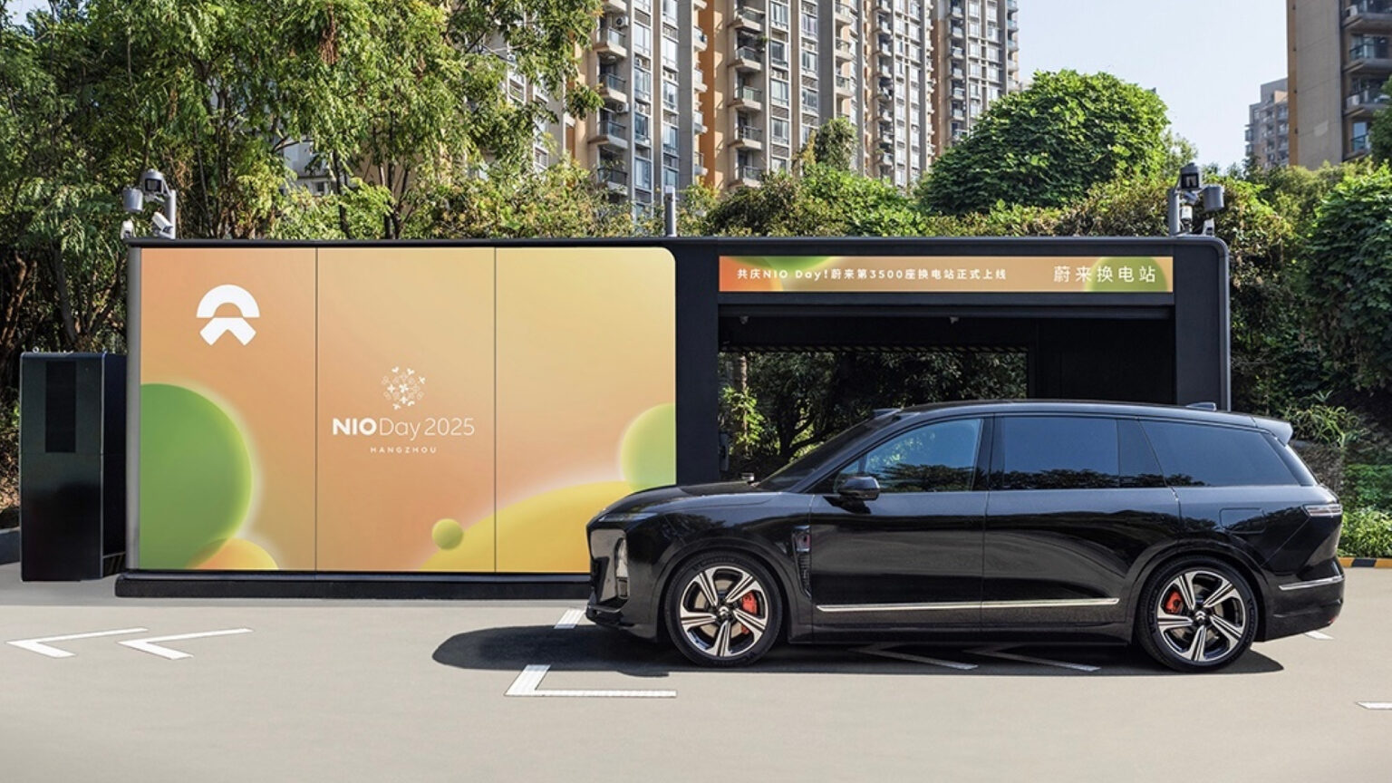 Nio Day 2025 live updates: new ES8, ET9 Horizon Edition