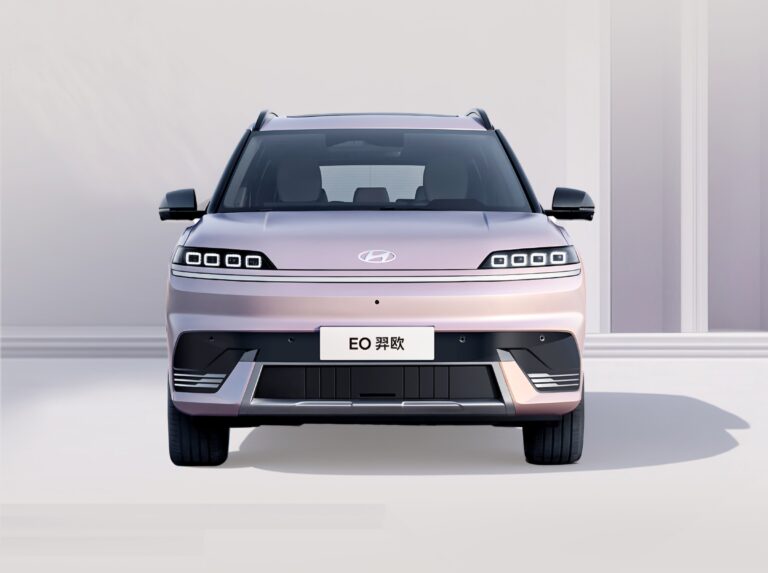 Hyundai's first Chinese EV, Elexio EO, will open pre-sale on October 16 with max 722 km range
